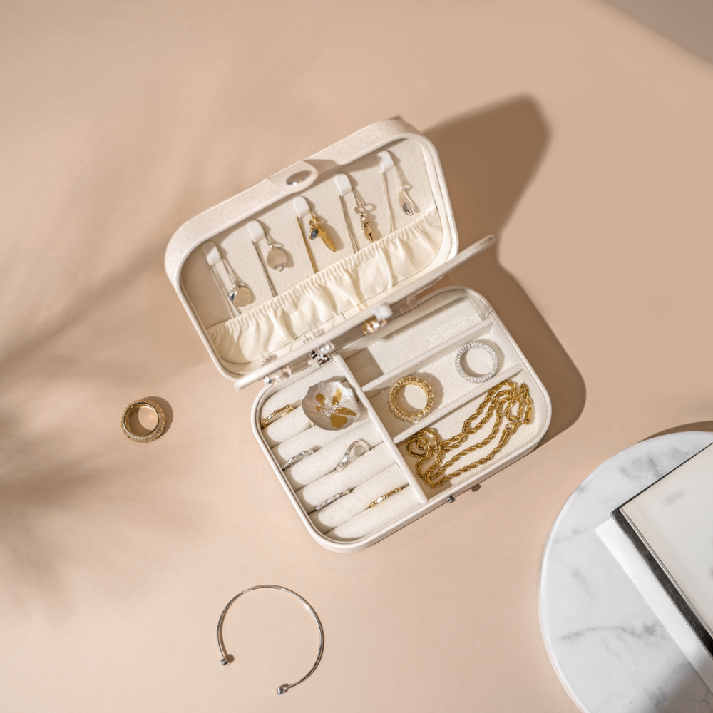 ELLE | Double-Layered Portable Jewelry Box - Maison Minimalist